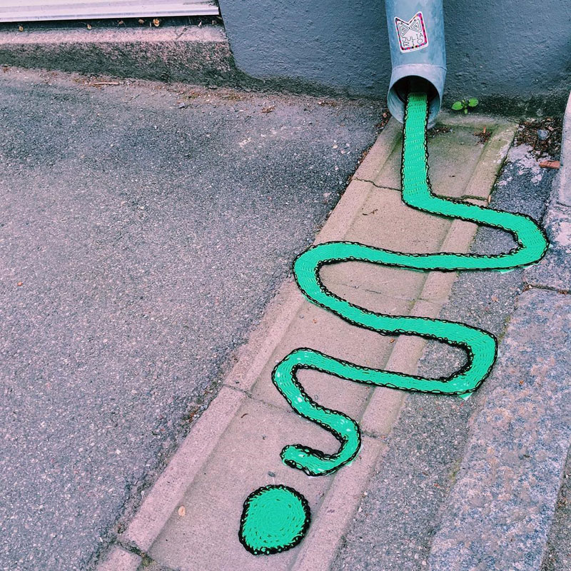 Yarnbombing Stockholm with Julia Riordan – Artofit